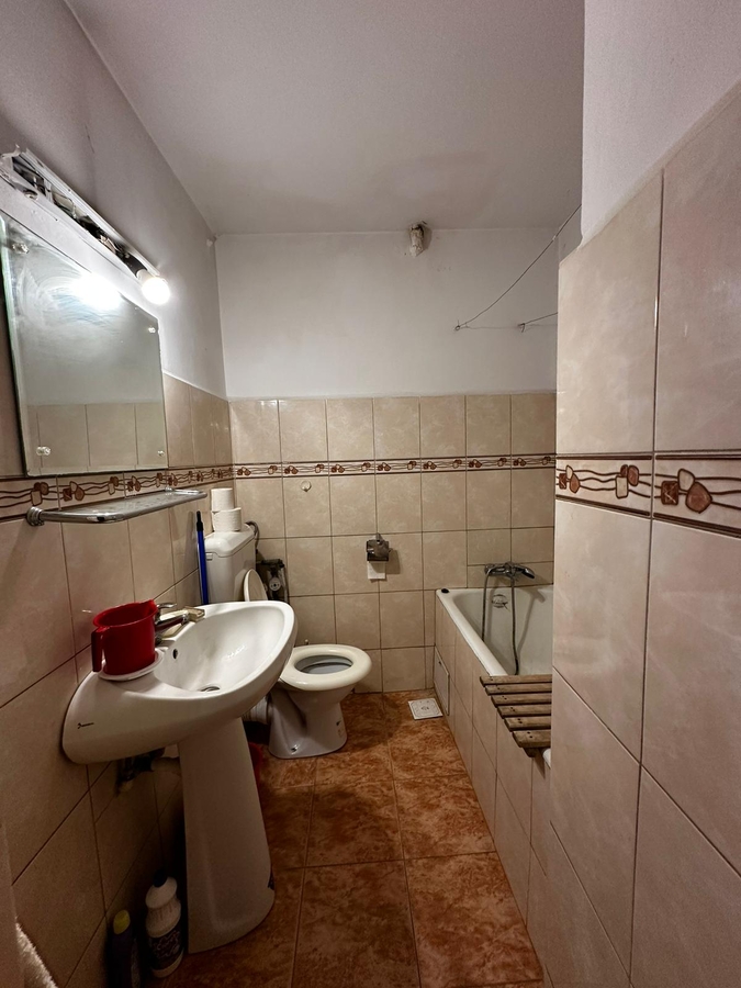 Apartament 2 camere Nicolae Grigorescu, piata Salajan - anuntul.ro