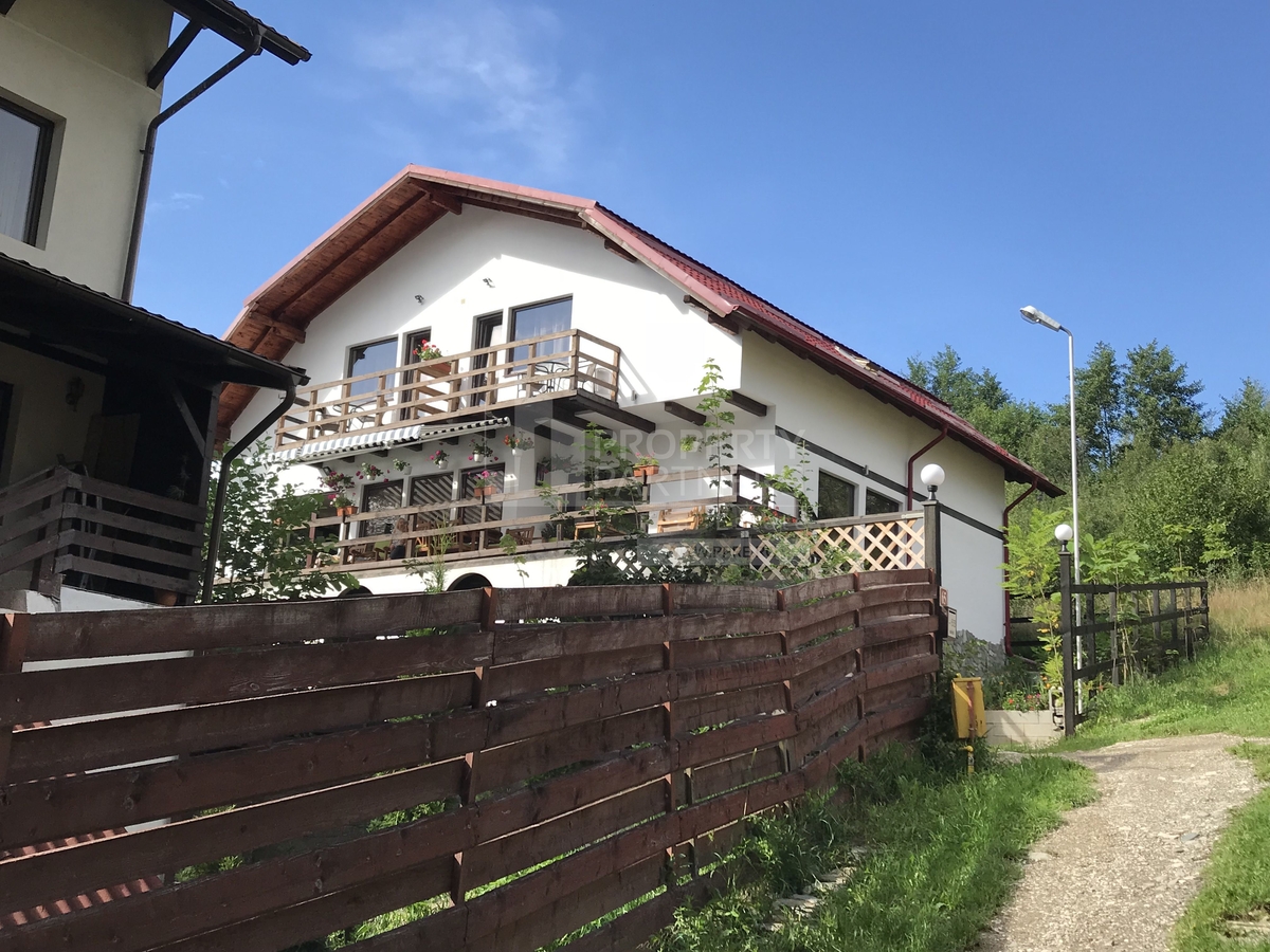 Casa Bran / Predelut Proprietate deosebita Va propun la vanz - anuntul.ro