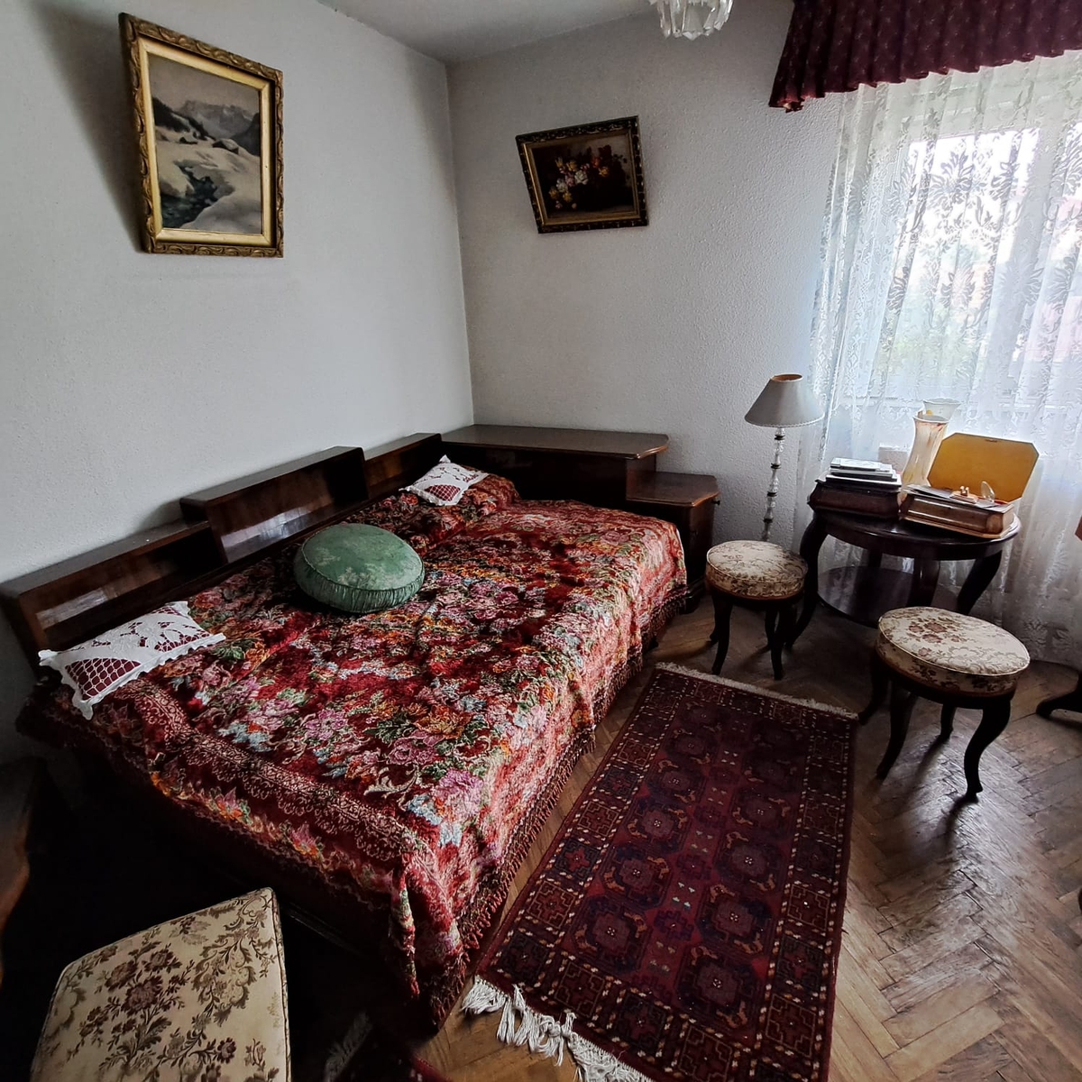 Casa Sector 5, Bucuresti, Casa de vanzare zona Pieptanari - - anuntul.ro