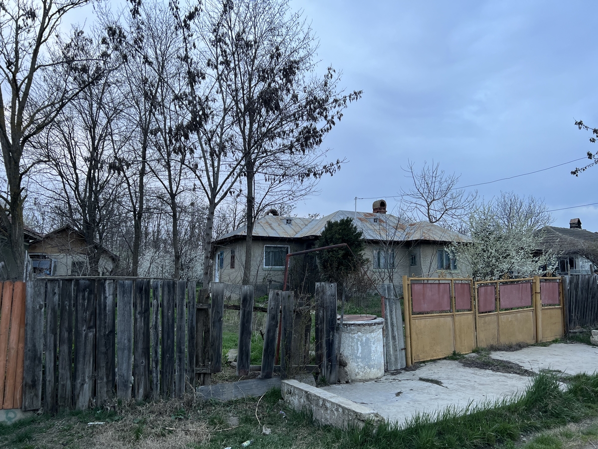 Casa Gradiste, Boldesti casa batraneasca PUT 90/ 900 mp - anuntul.ro