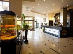 Angajare Receptionera hotel pentru Hotel Tecadra 4 stele situat ...