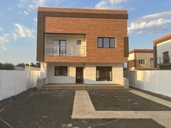 Casa Cernica, A2, Fashion House Outlet - anuntul.ro
