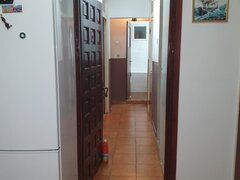 Apartament 3 camere Aparatorii Patriei, ideal credit bancar - anuntul.ro