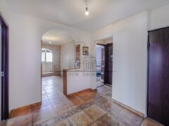 Apartament 4 camere Aparatorii Patriei Metrou - anuntul.ro