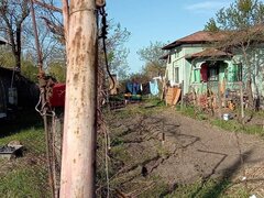 Casa Buzoesti, sat Buzoesti, Monument - anuntul.ro
