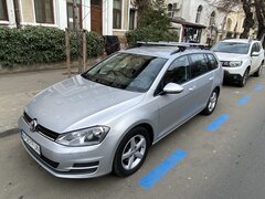 Autoturism Volkswagen Golf De vanzare VW Golf 7 Variant - anuntul.ro