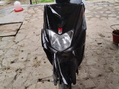 Vand scuter electric sau dau la schimb Vand scuter elec - anuntul.ro