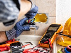 KIV Electro Systems - Servicii complete instalatii elec - anuntul.ro